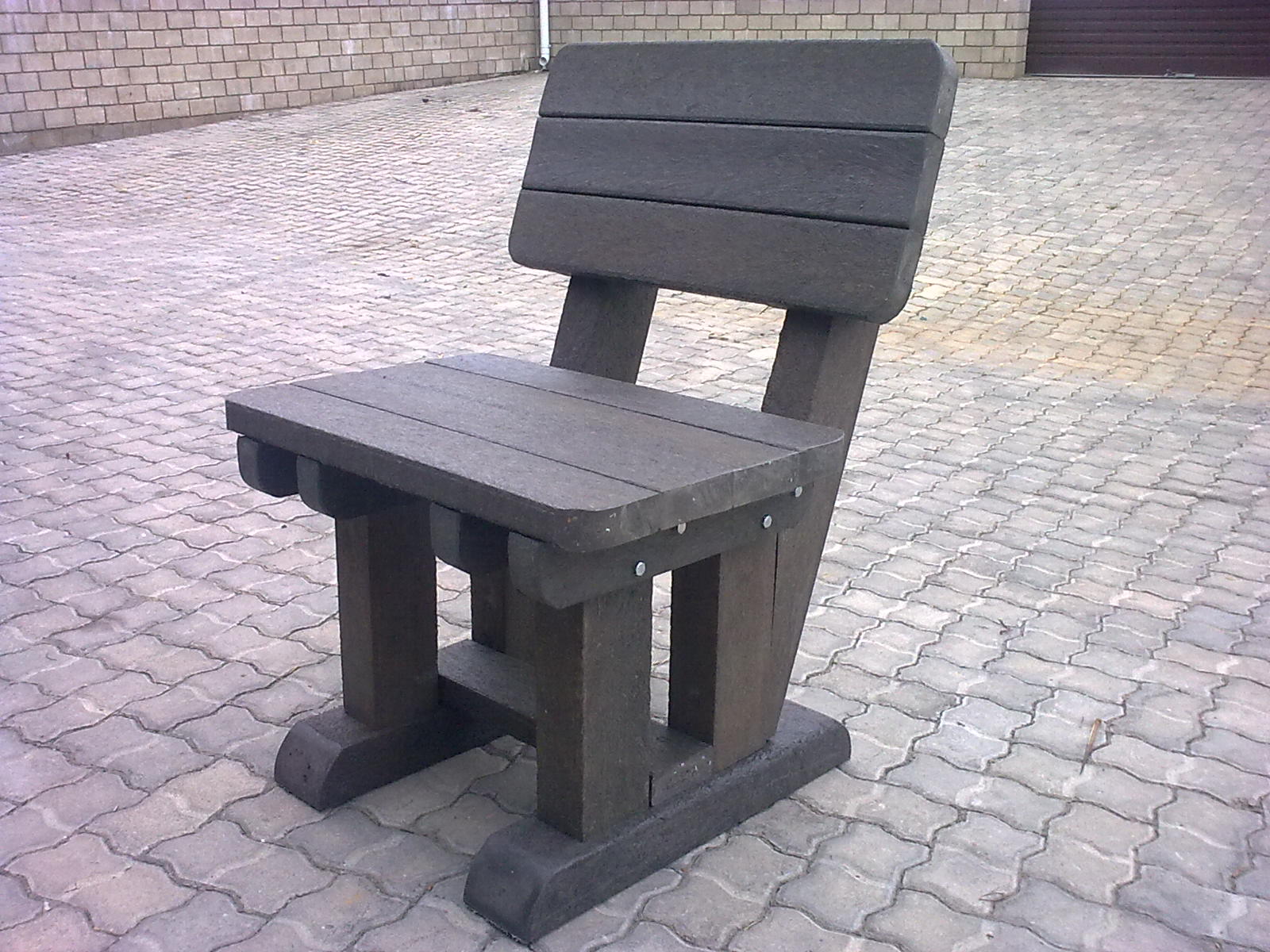 Sleeper Chair Single - Forever Planks